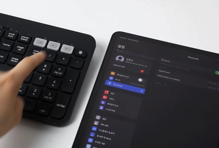 INOTE 아이노트 태블릿 거치식 무선 키보드 K608RB - 핫트랙스